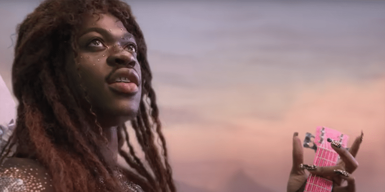 Who Are the Most Popular Celebrities This Year? - Obligona